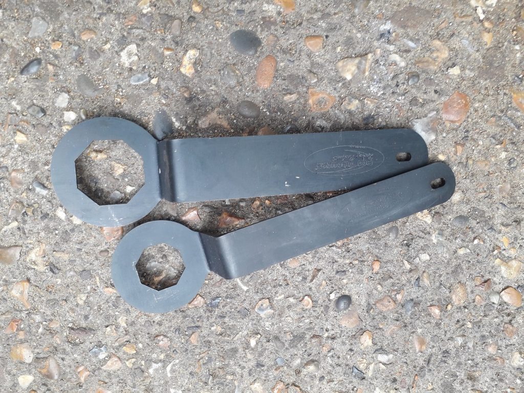 SCOMADI 50/125 STEERING NUT SPANNERS | Modern Scooters