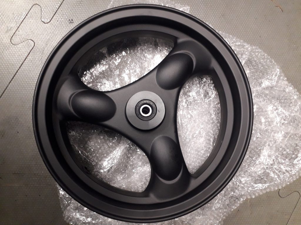 SCOMADI TL FRONT WHEEL. ABS. BRAND NEW OLD STOCK | Modern Scooters